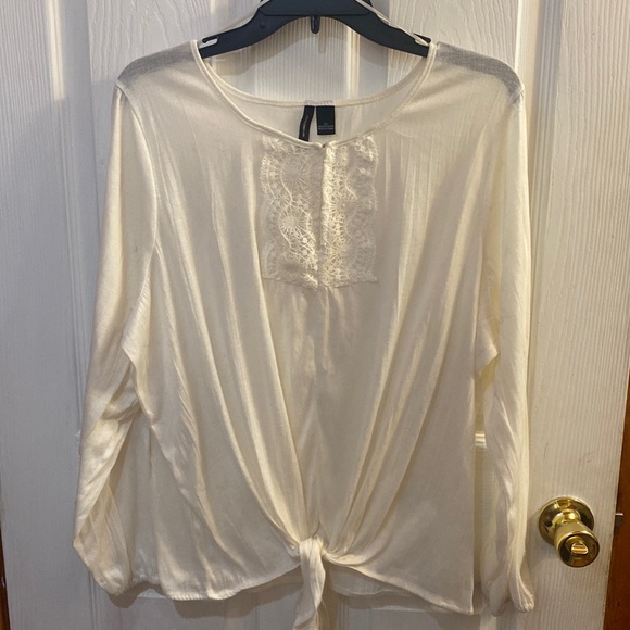 new directions | Tops | New Directions Xl Top With Front Tie | Poshmark